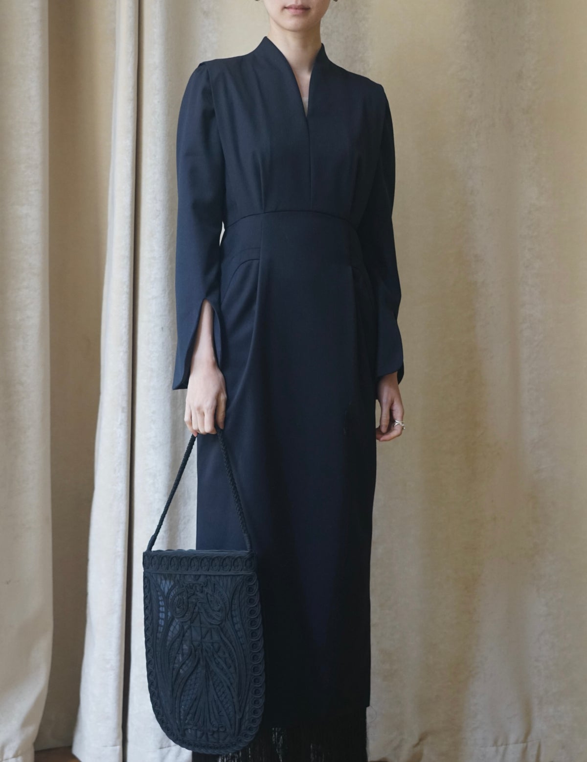 MAME KUROGOUCHI | Cording Embroidery Round Tote Bag・Black MAME KUROGOUCHI | Cording Embroidery Round Tote Bag・Black